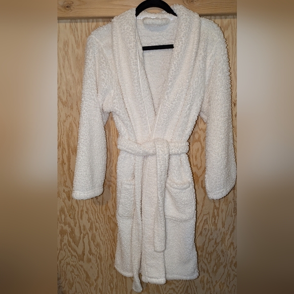 Pottery Barn | Intimates & Sleepwear | Pottery Barn Sherpa Robe Cream ...